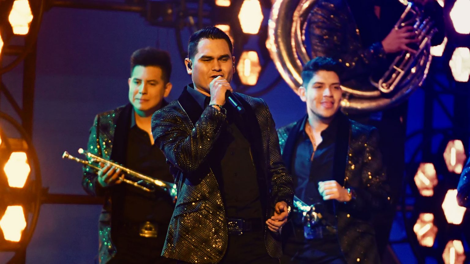 Cómo Contratar a Banda Los Recoditos en【2025】